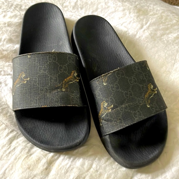 Gucci | Shoes | Gucci Supreme Tigers Slide Sandals | Poshmark